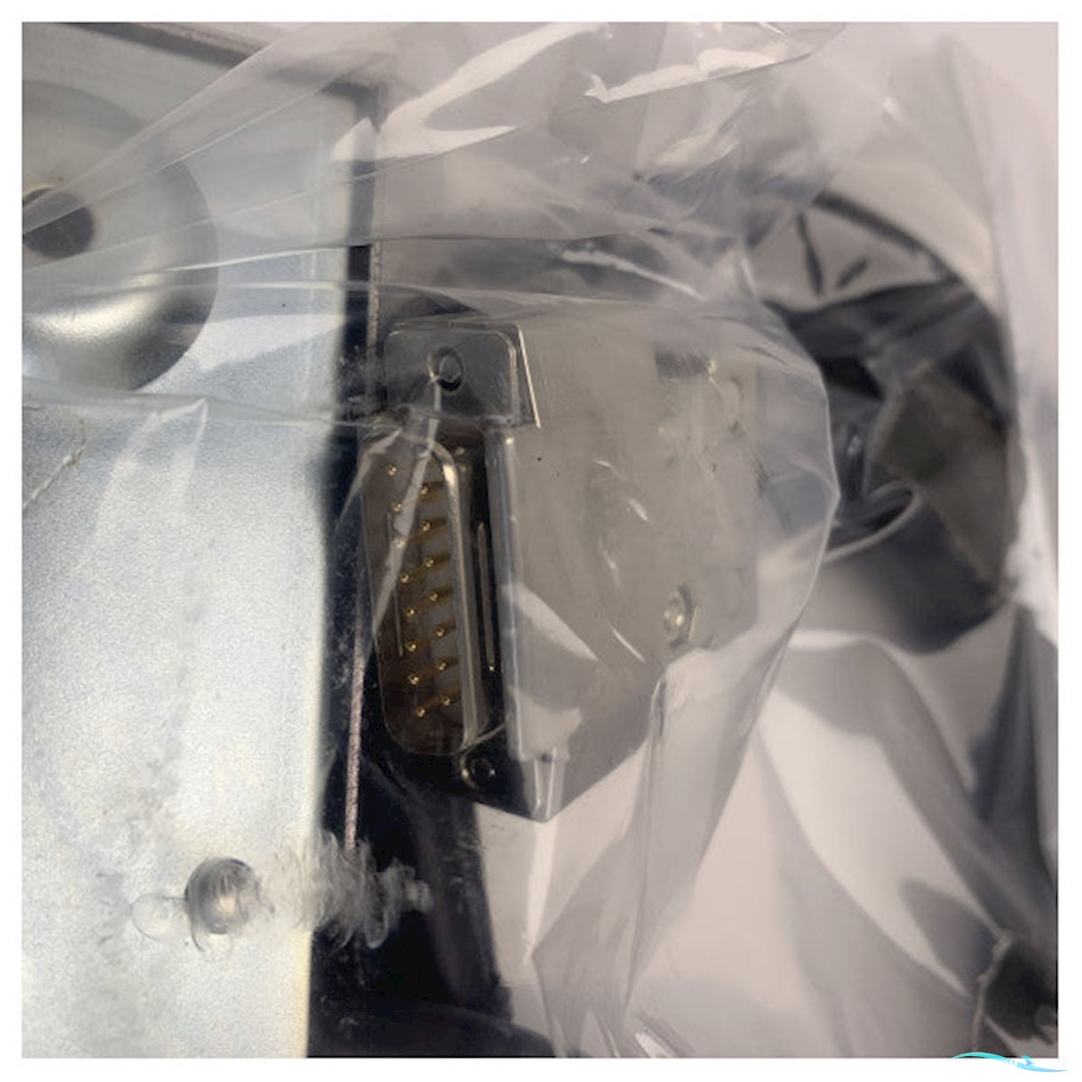 Furuno Junction Box IC-318 for FELCOM18/19 Inmarsat system Bootszubehör ...