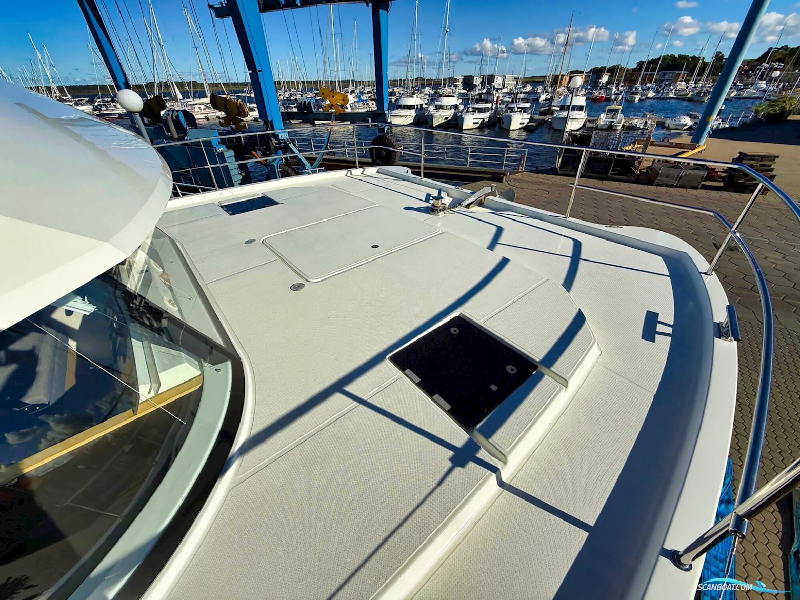 Fountaine Pajot Motorcatamaran MY 37 Motorbåt till salu | Tyskland ...