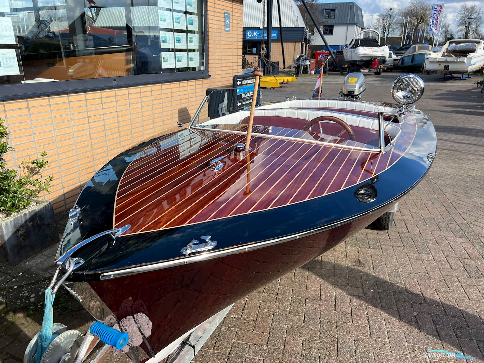 Classic Klassieke Houten Speedboot Bristo 450 Sailingboat for sale ...