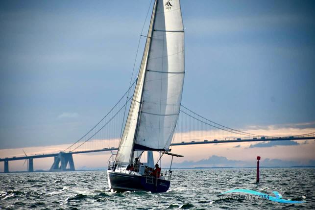 Hanse 331 Sailingboat for sale | Denmark | Scanboat